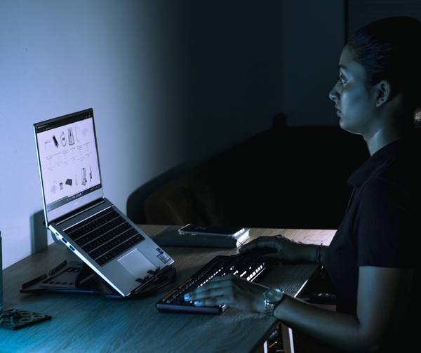 Ergo Anywhere Swivel Laptop Stand